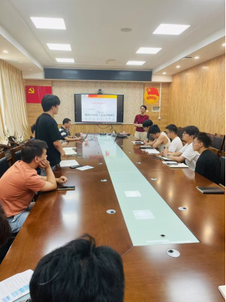 加拿大卡尔加里大学石油工程系Shengnan (Nancy) Chen教授来校作学术报告-中国地质大学-资源学院